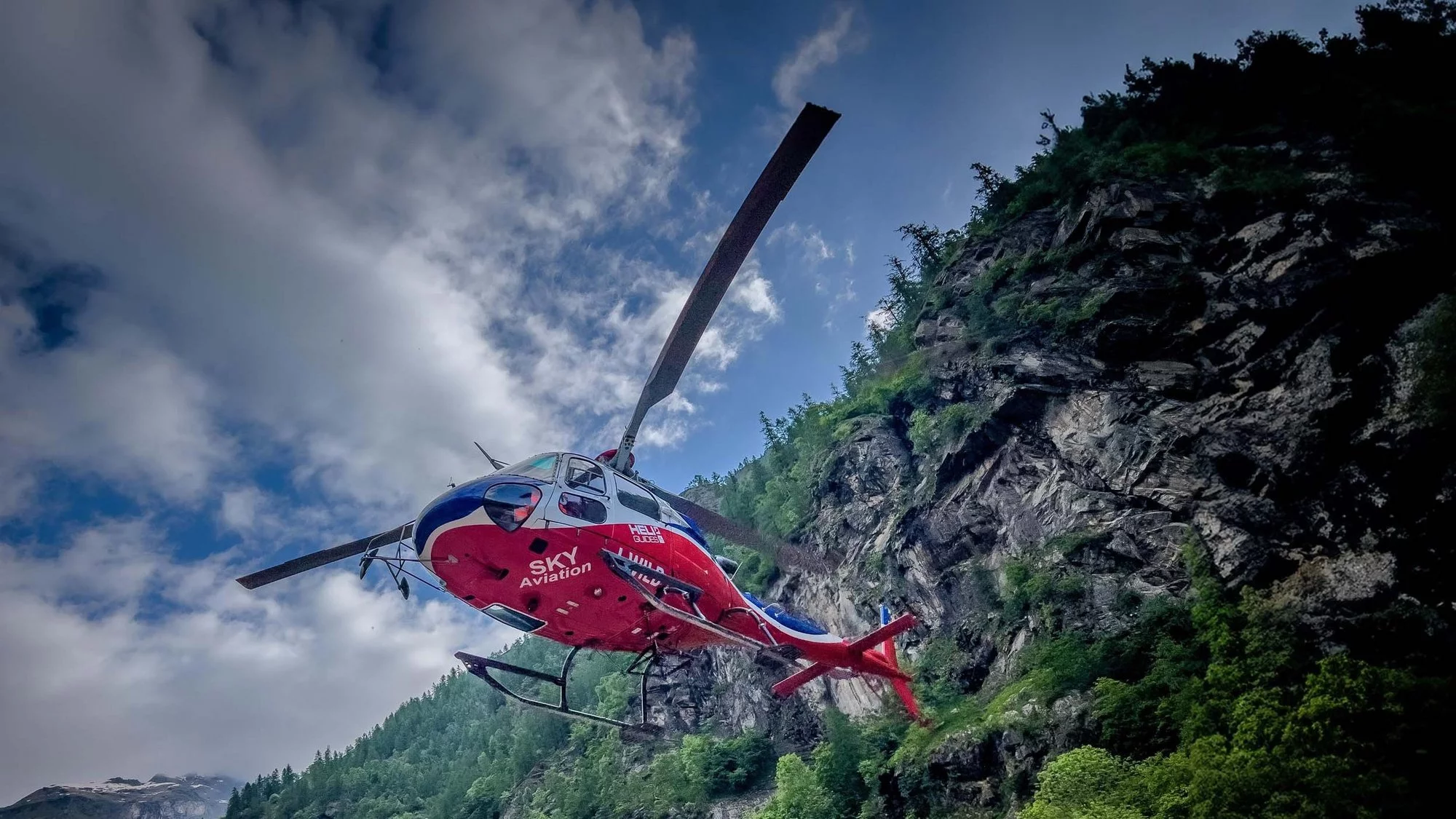 Loft Dynamics delivers another VR simulator to Italy, partnering with sky aviation to ...