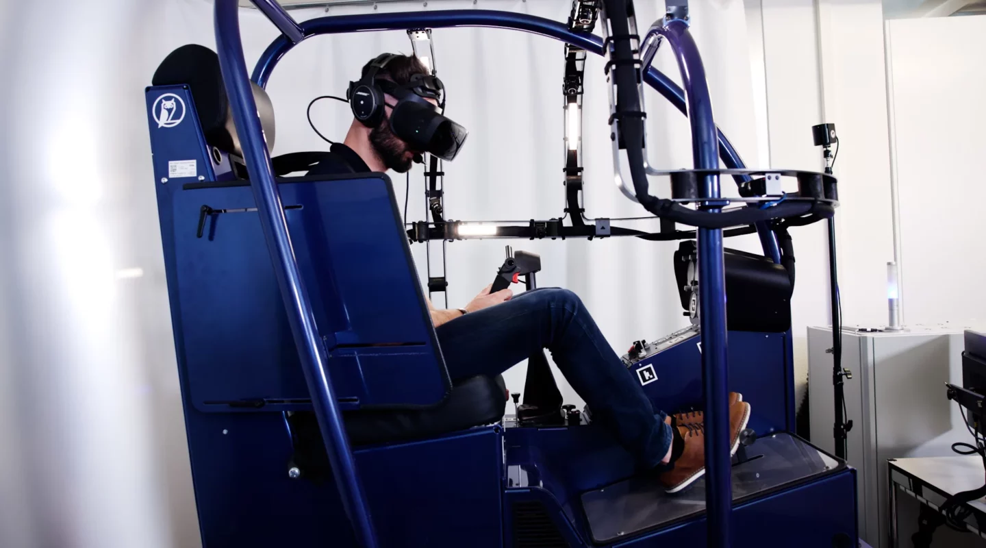 Private pilot training concept using Loft Dynamics simulators to ...