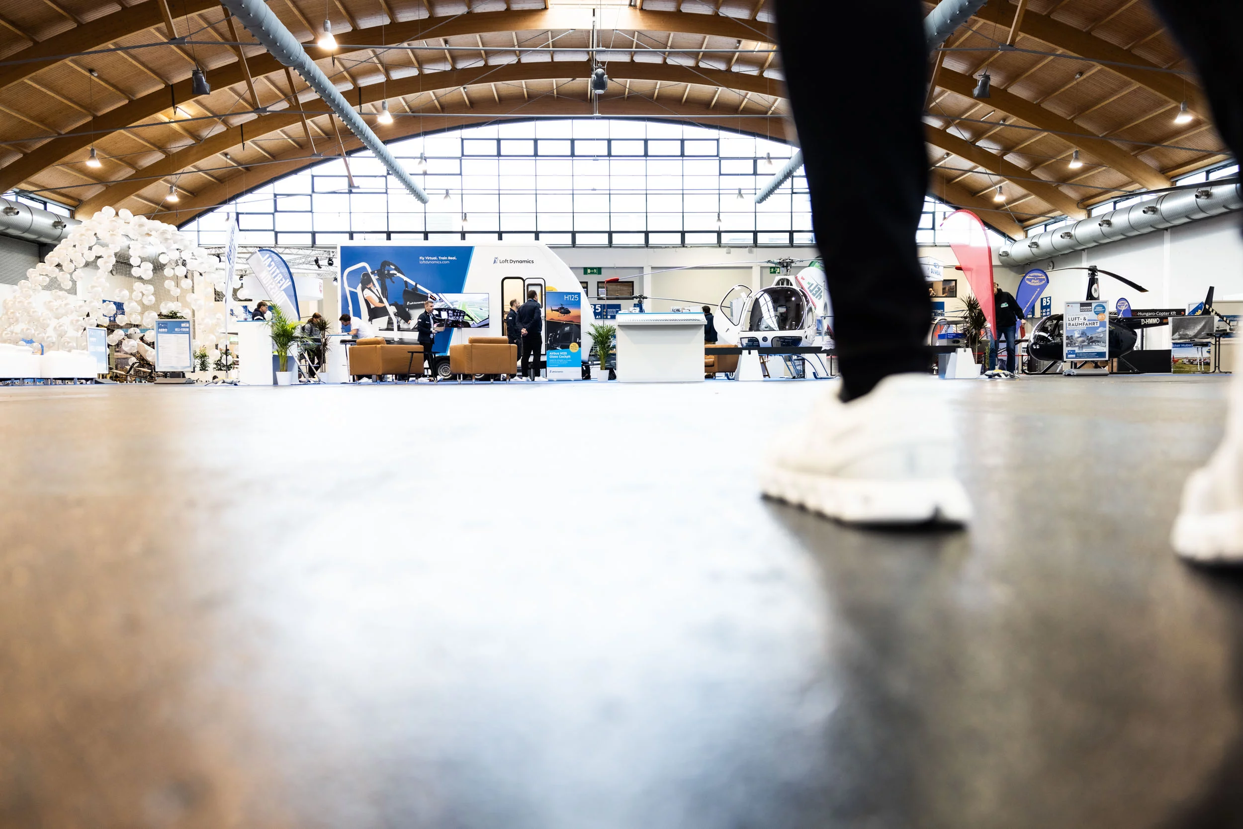 AERO Friedrichshafen 2023: excited simulator pilots — Pilot Training ...